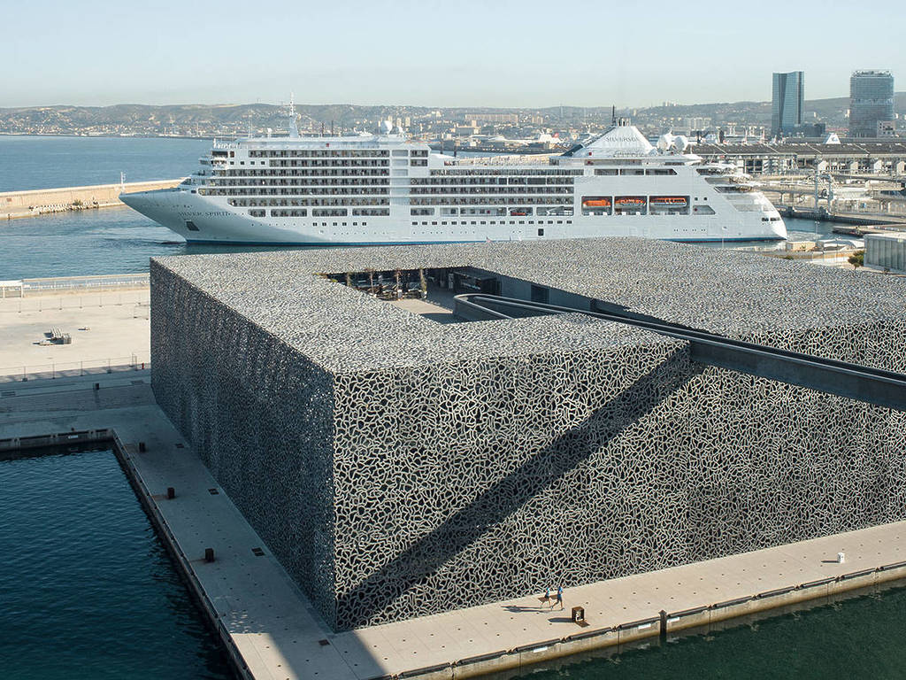 In Marseille This Museum Can Be Visited Naked