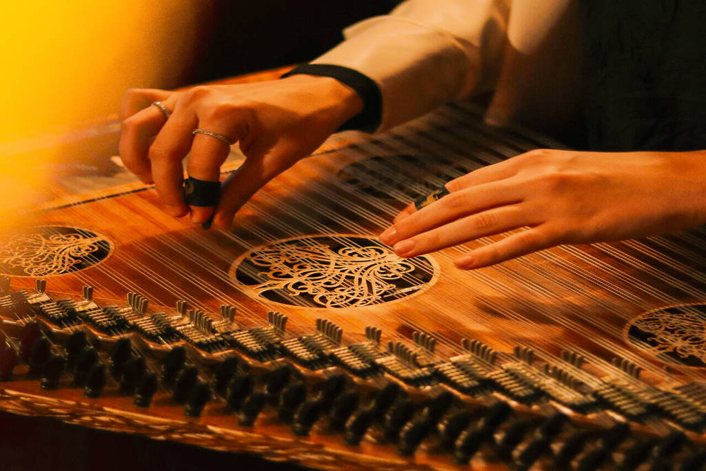 Discover The Beauty Of Iconic Arab Music With Candlelight
