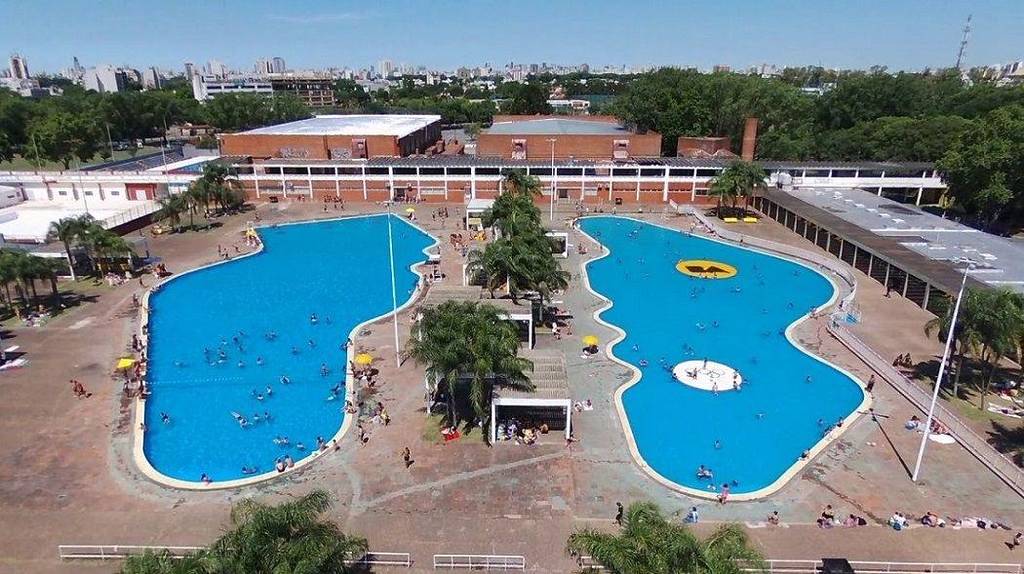 Piletas de Buenos Aires gratuitas y clubes para el verano 2025