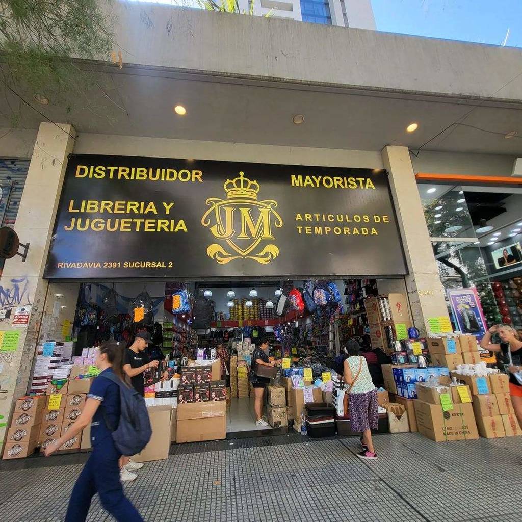 Mayoristas en Once: los mejores bazares para comprar barato