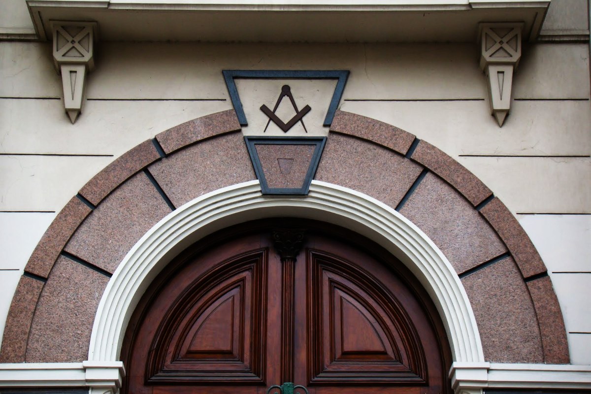 El Templo Masónico de Buenos Aires abre sus puertas con cuatro ...