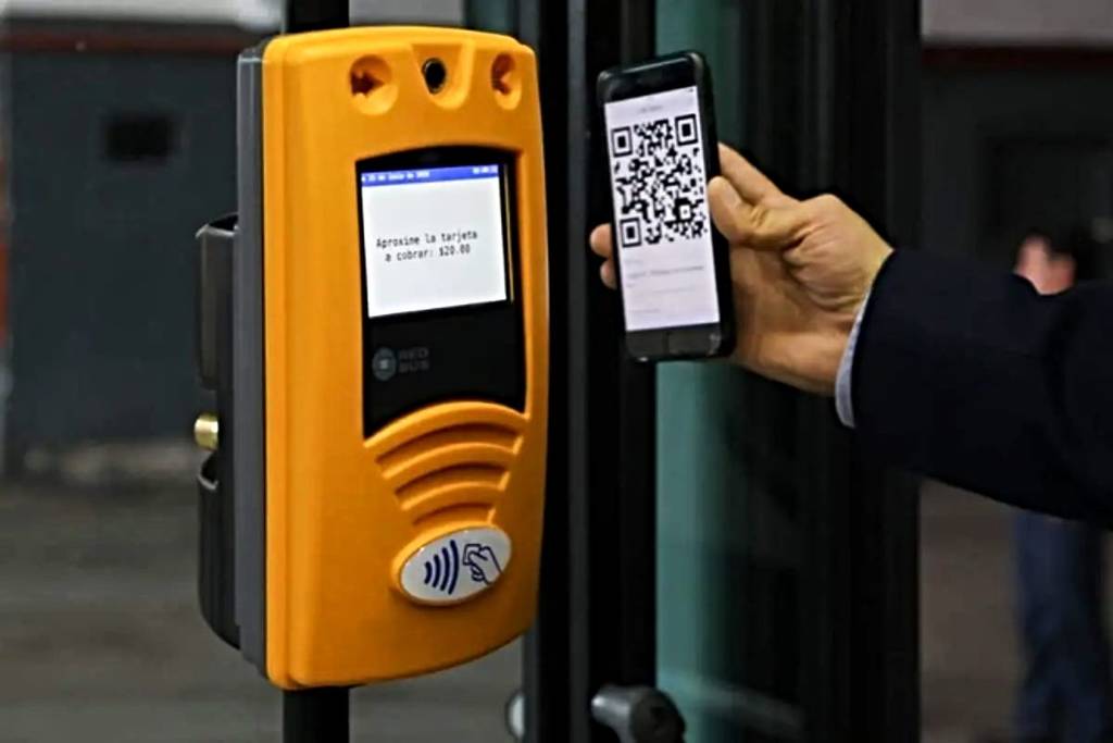 How much you can save on the bus using each digital wallet: the days ...