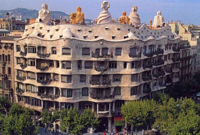 10 curiosidades de La Pedrera que te dejarán de piedra - Barcelona Secreta