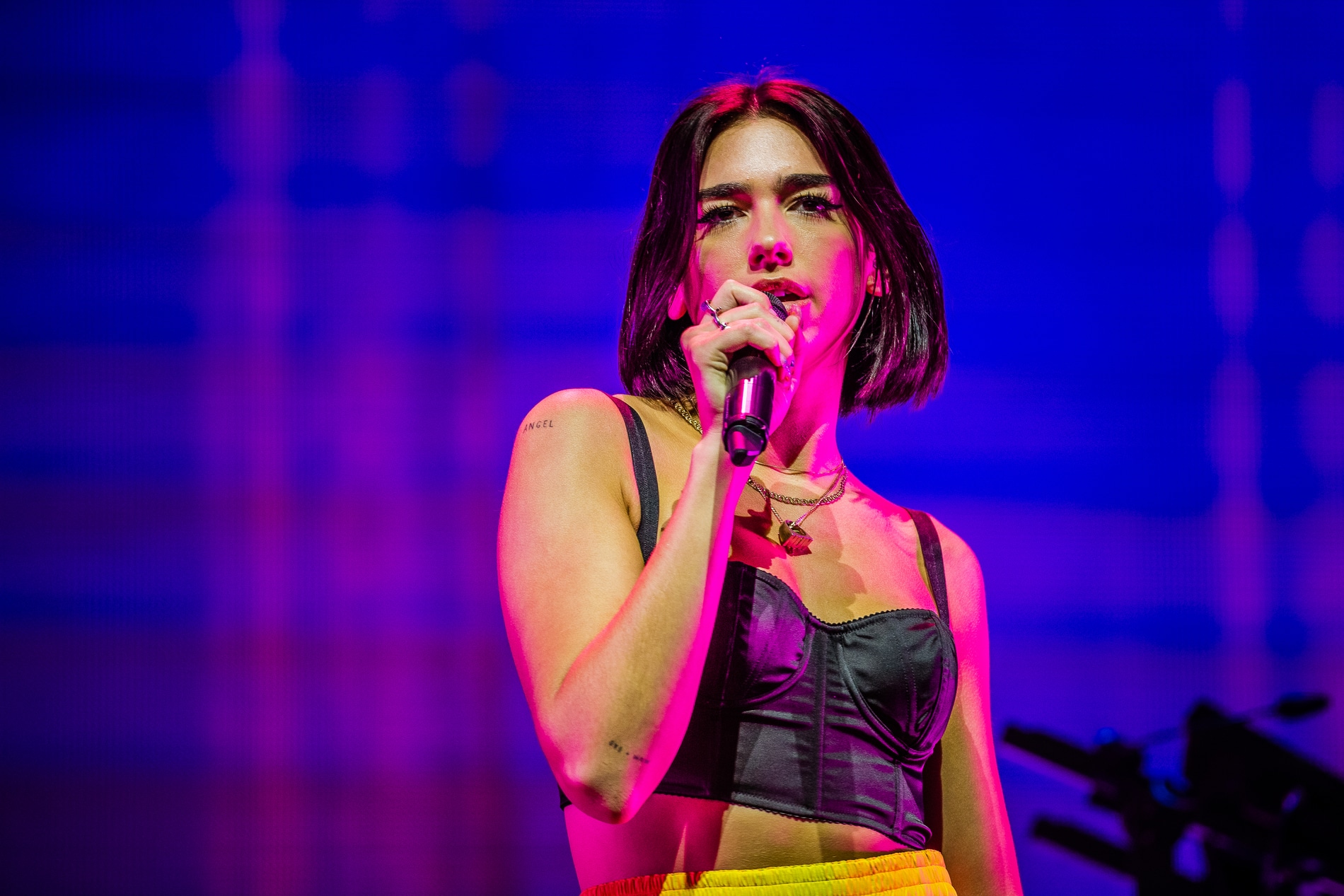 Concierto privado de Dua Lipa para los empleados de McDonalds en Barcelona