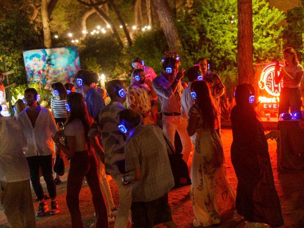 Silencio, aquí se baila: Mega Silent Disco llega a Barcelona