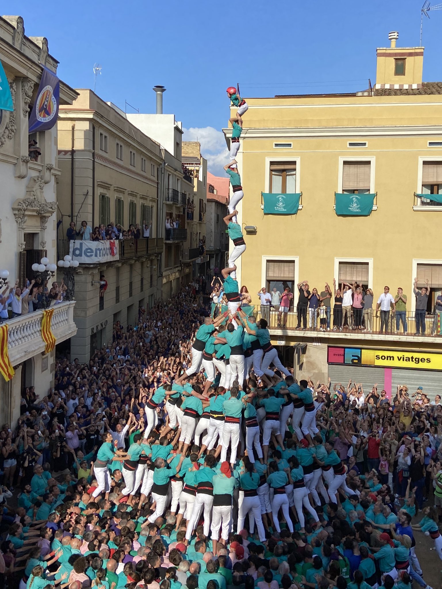 Els Castellers de Vilafranca aixequen un castell mai vist fins ara