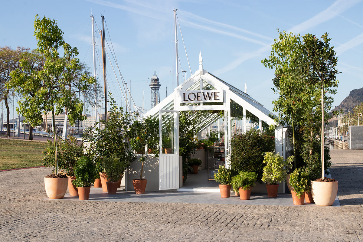 Descubre LOEWE Greenhouse, un invernadero mágico e itinerante