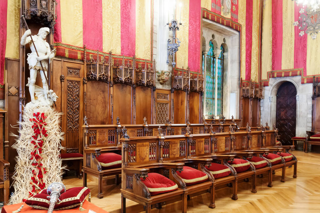 Saló de Cent: el salón medieval donde puedes casarte en Barcelona