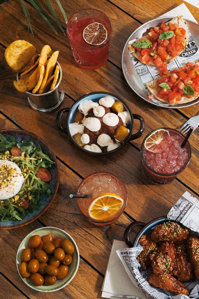 Menús de Navidad y para grupos para estas fiestas 2024 en Barcelona