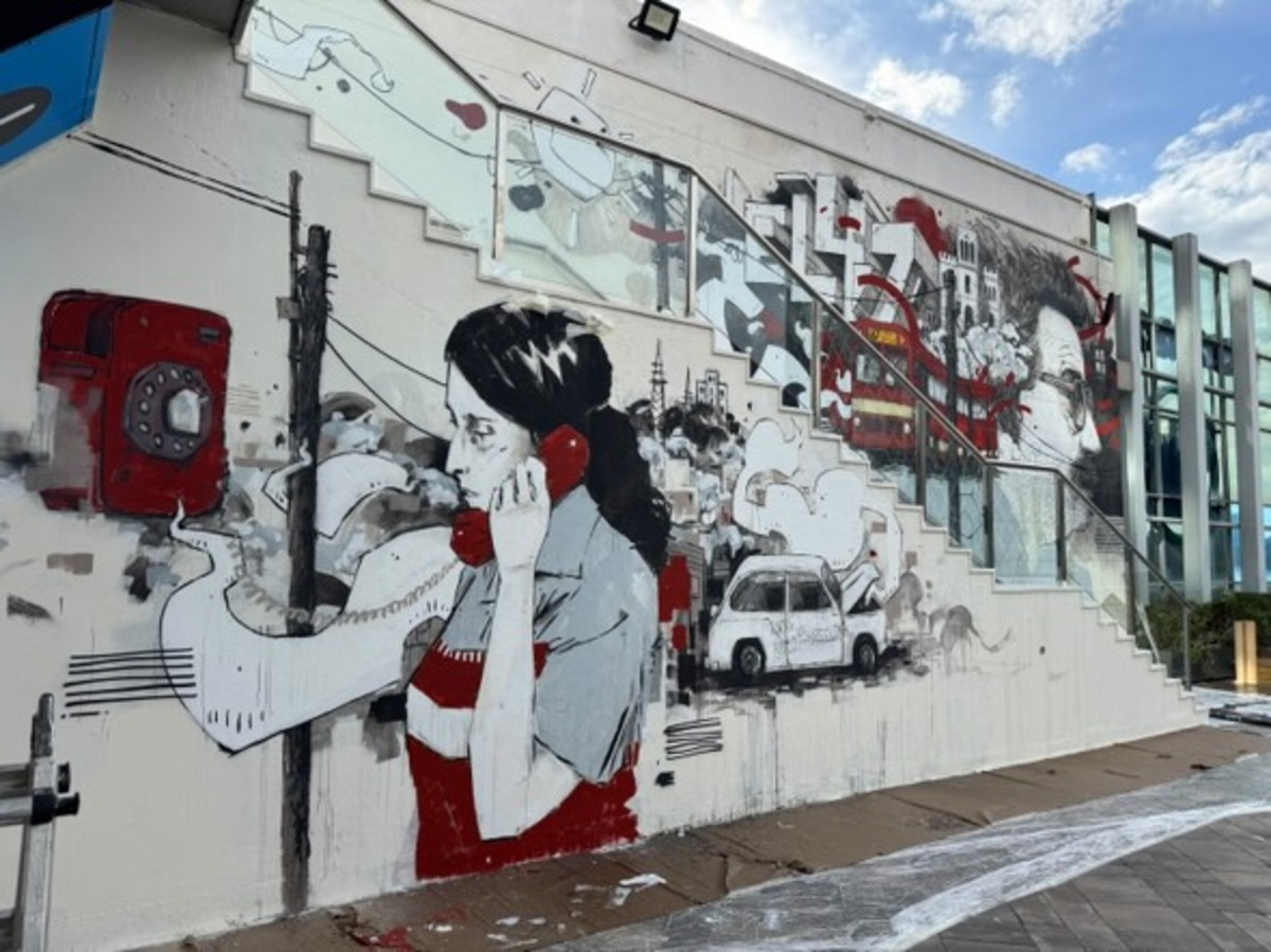 Um mural gigante de "El 47" presta homenagem à luta de Manolo Vital