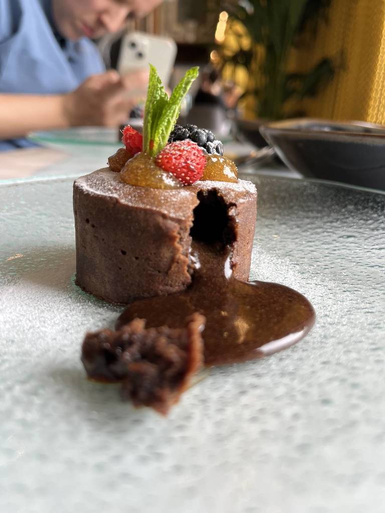 Absis, el restaurante del mirador MNAC para comer con Barcelona a tus pies