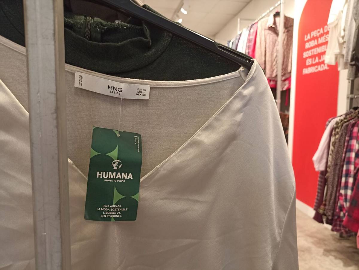 Humana opens a megastore in Barcelona: 7,500 garments, two floors and ...
