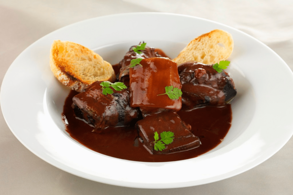 Recette : la lamproie à la bordelaise