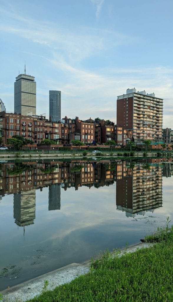 18 Wonderful Wallpapers To Boston-Fy Your Phone