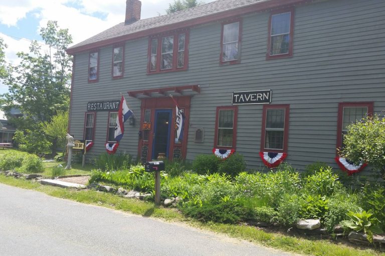 Spend A Spooky Weekend Away At This Haunted Inn Just Two Hours Away ...