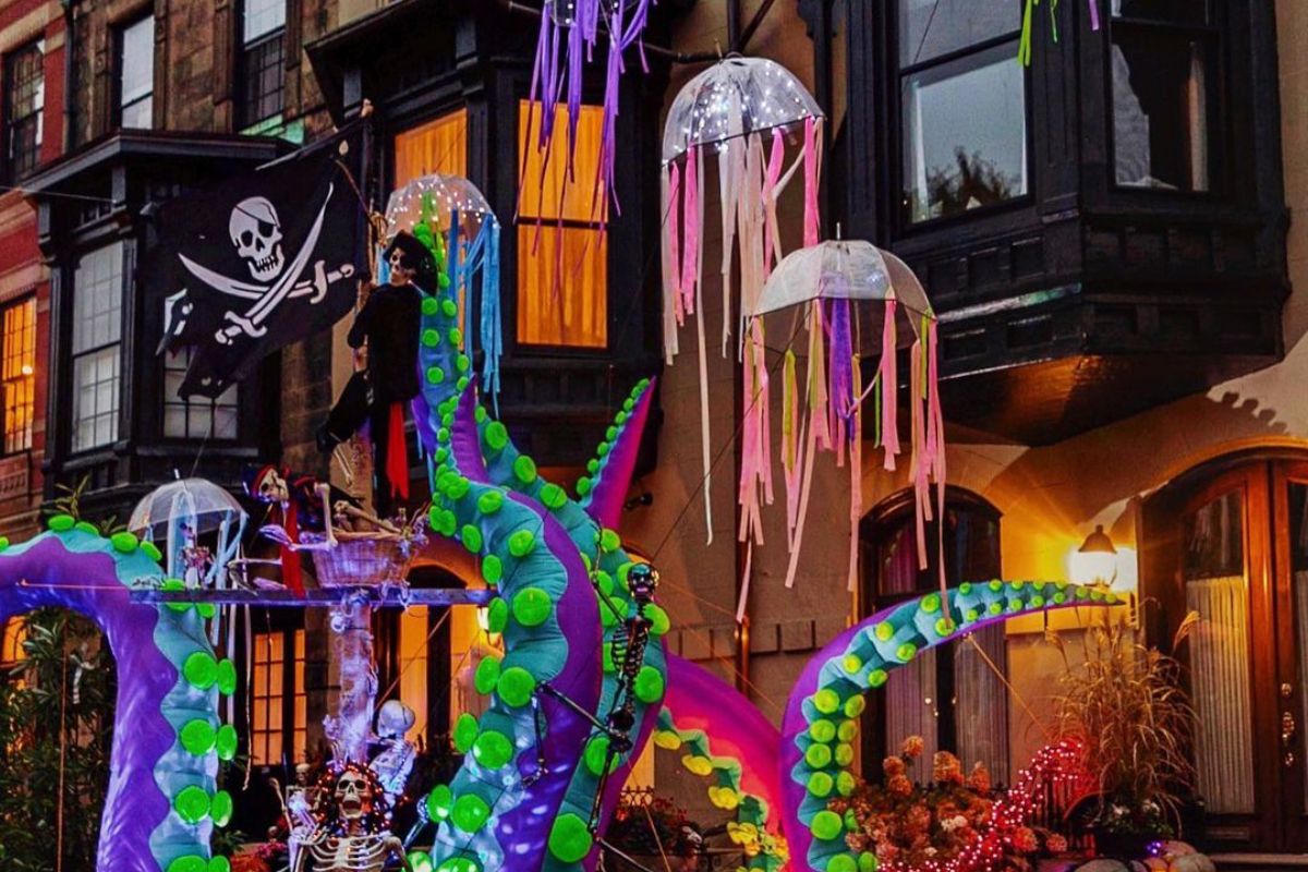 31 Things To Do In Boston This October—From Cozy To Sublimely Spooky