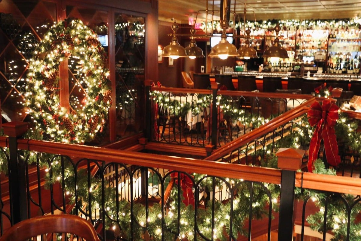 Back Bay Steakhouse Among U.S. 'Best Decorated' For Holidays