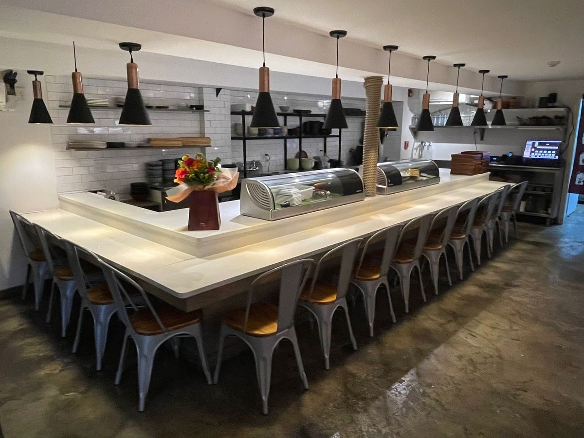 10 Japanese Restaurants In Boston That'll Transport You To Tokyo