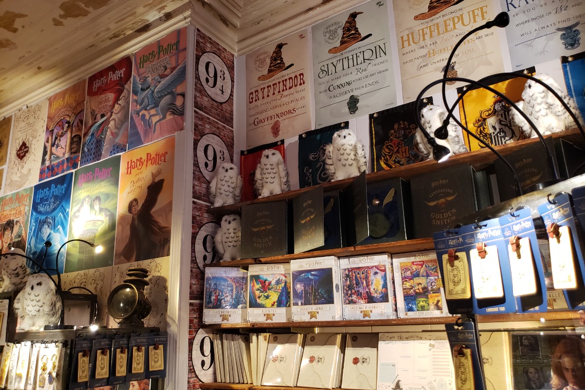 Escape To Hogwarts At This Spellbinding Harry Potter Store