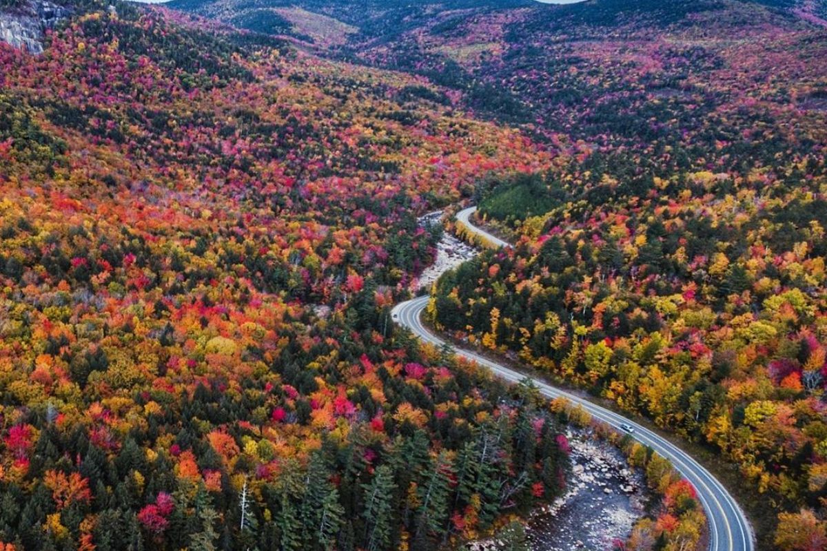 New Hampshire White Mountains Expected To Reach Peak Foliage October 5