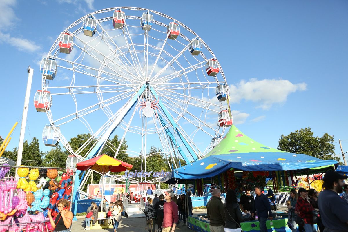 America's Oldest Country Fair Returns To This 150-Acre Plot—Just 36 ...
