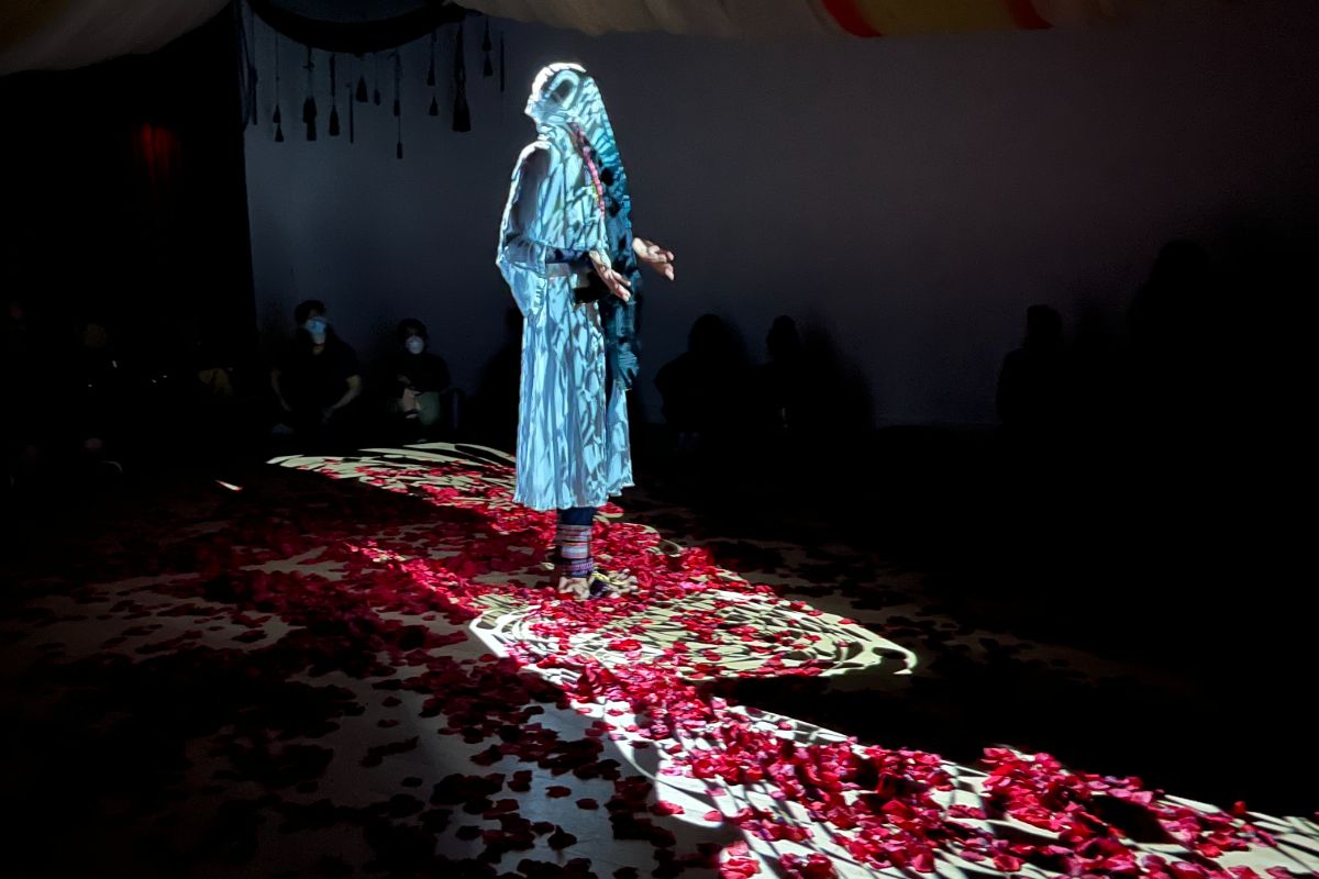 Step Inside A Tent Filled With Turkish Traditions And Dance This ...