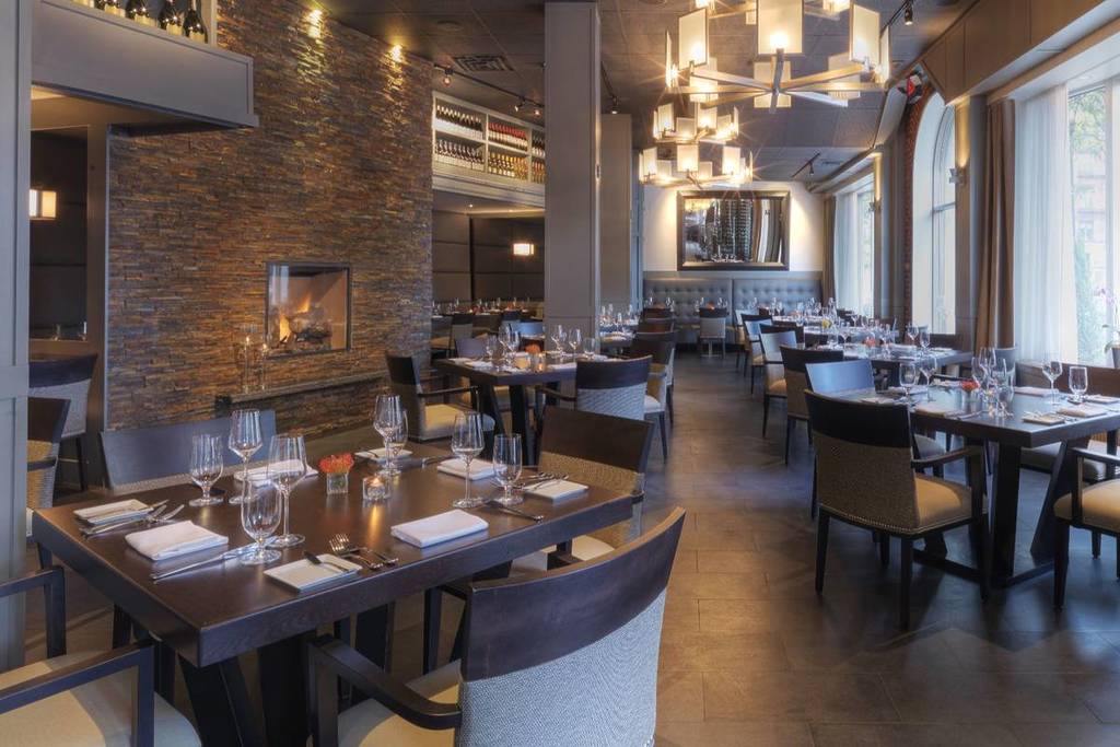 This Modern French Restaurant On An Iconic Back Bay Corner Is An 8x ...
