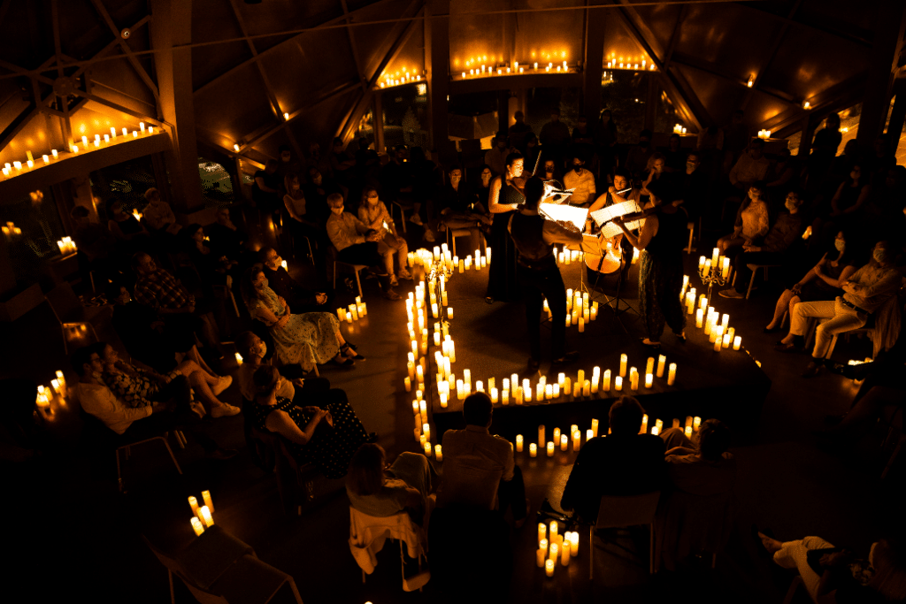 Candlelight Premium : la magie des concerts classiques à la bougie arrive à l'Atomium de ...