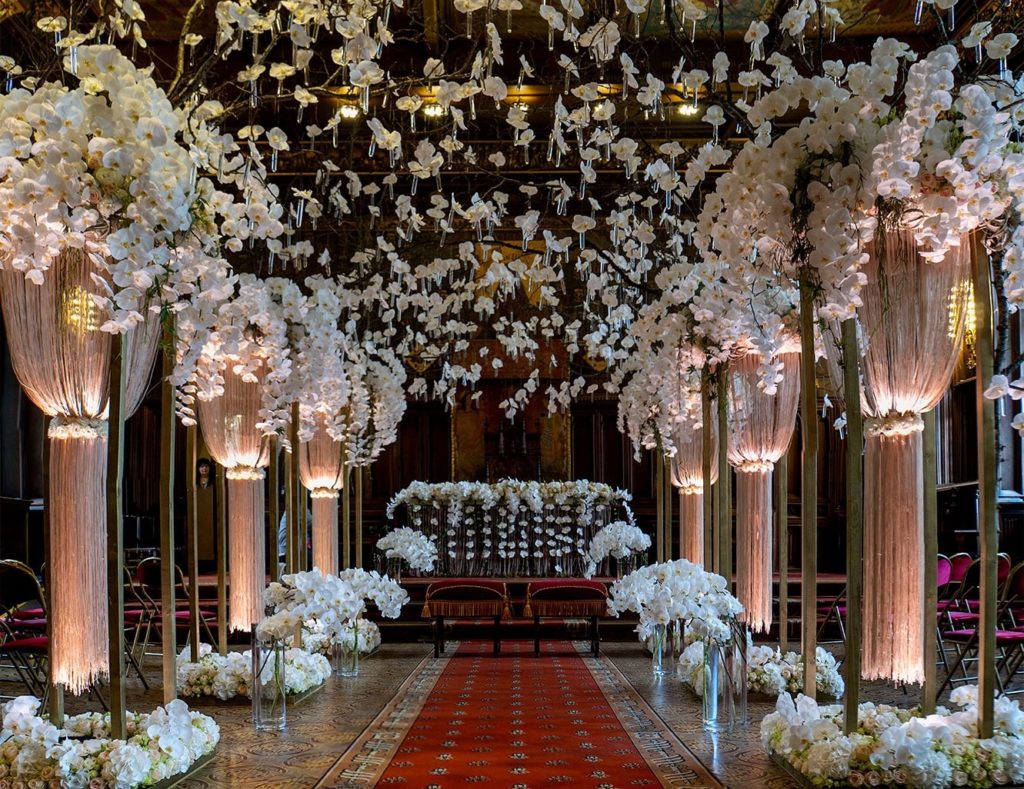 Flowertime : des installations florales éphémères à l'Hôtel de Ville de ...
