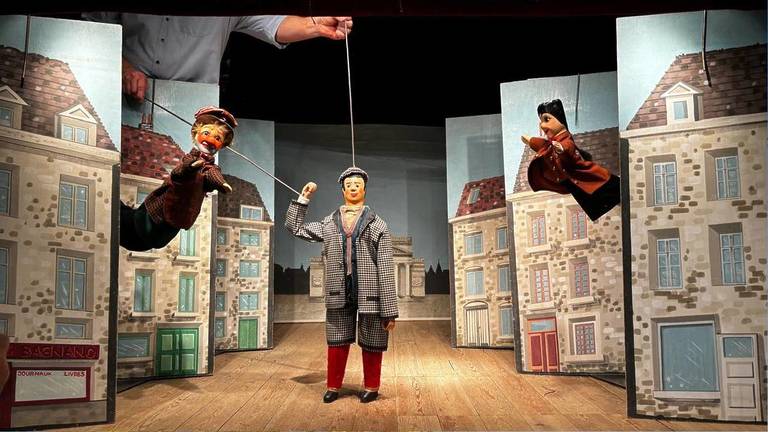 The Théâtre Royal de Toone: a hidden gem in Brussels!