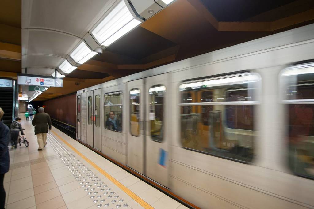 Free transport and extended opening hours - how to get around Brussels ...