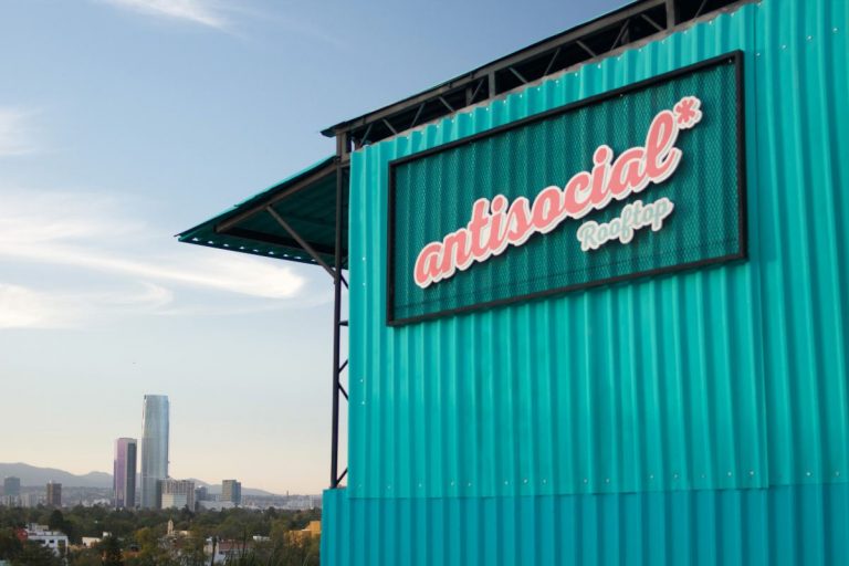 Antisocial rooftop será tu lugar favorito con sus Astral Nights