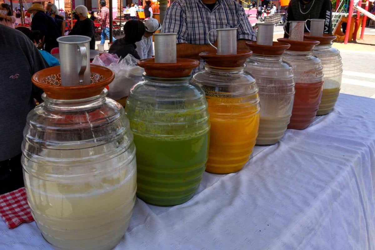 ¡Échate unos curados en la Feria del Pulque en Iztapalapa!