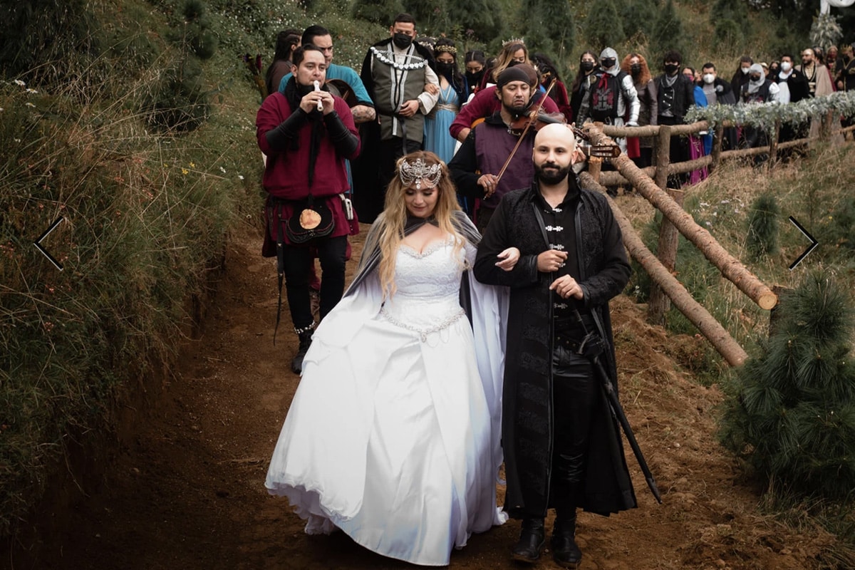 ¡Cásate en una boda medieval, vikinga o celta este San Valentín!