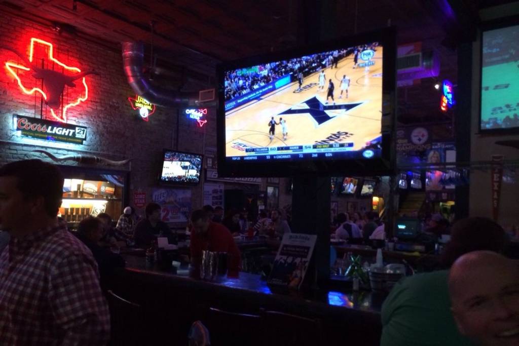Sports bar in CDMX: get excited about your favorite games!