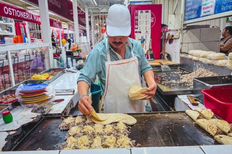 ¡Conoce los lugares secretos del barrio en Tepito Tours!