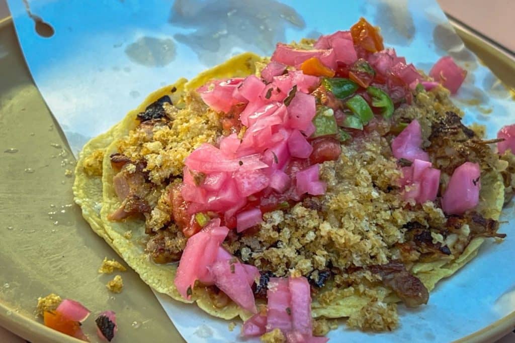 ¡Árabes y de carnitas! Así son Los tacos Michigan de CDMX