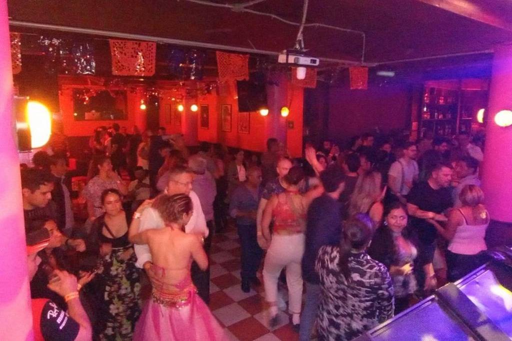 Antros en la Roma con fiesta y ambiente divertidísimo