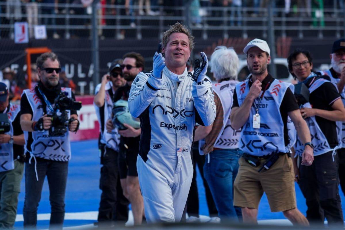 Brad Pitt steals the Mexican Grand Prix qualifying!