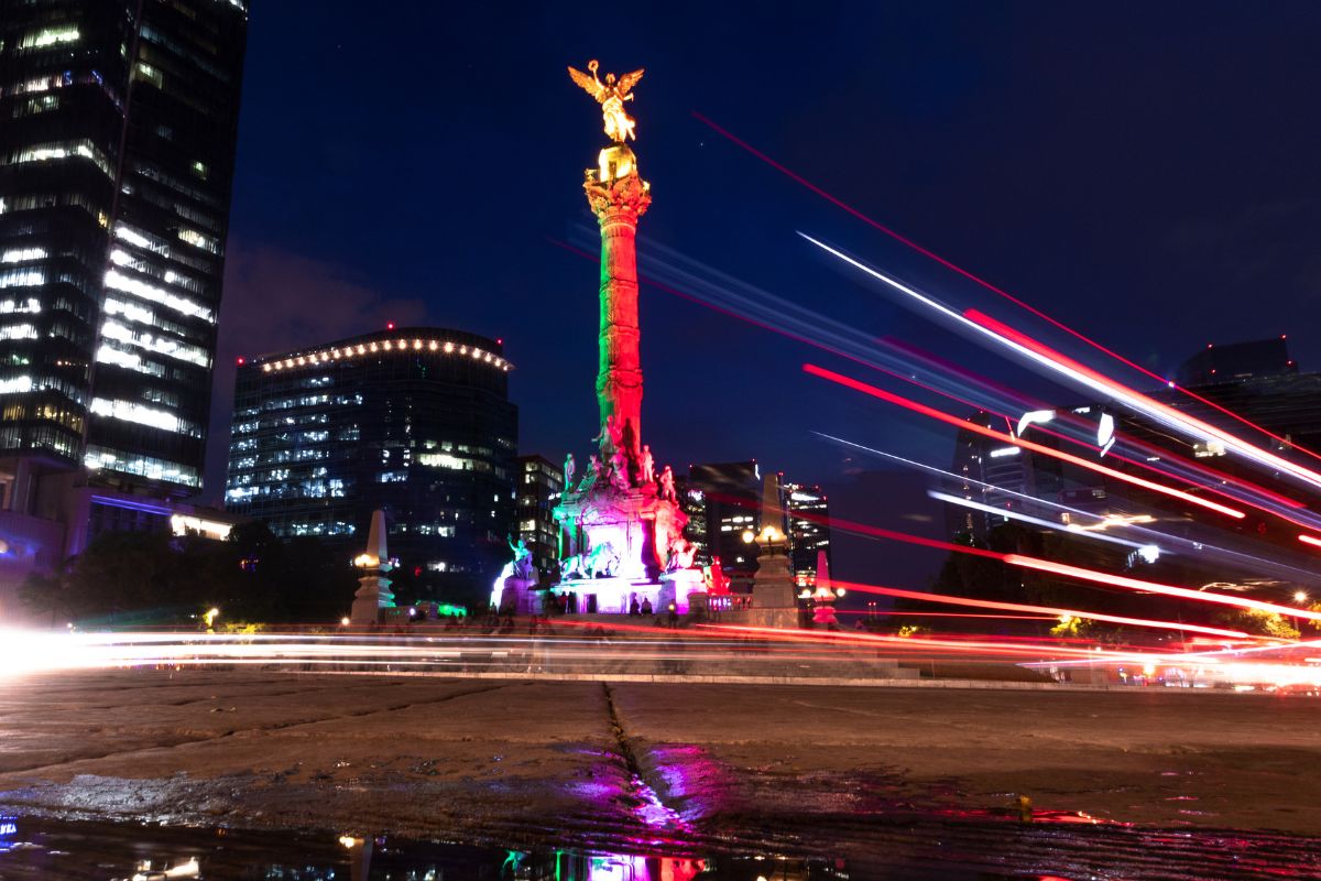 New Year's Eve Party in Reforma with Sonido PolyMarchs