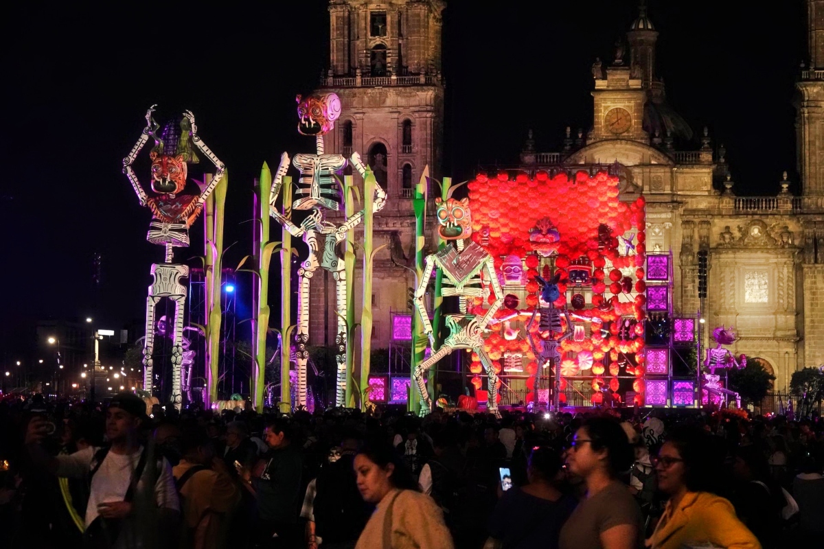Así será la gigantesca Ofrenda de Día de Muertos 2025 en el Zócalo de ...