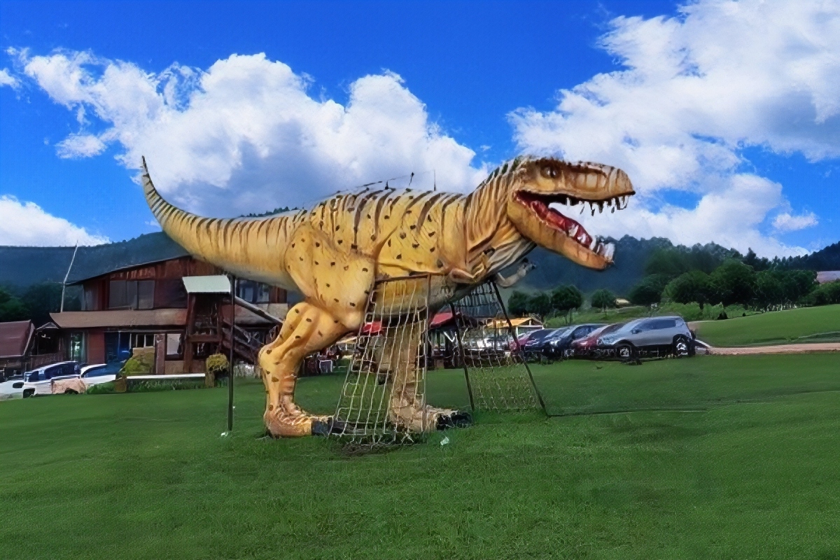 Dinosaur and mammoth park with $30 entrance fee: fun creatures from ...