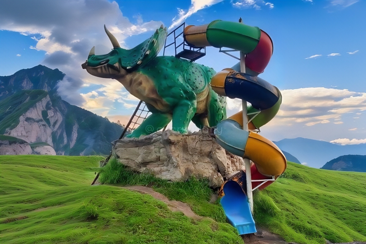 Dinosaur and mammoth park with $30 entrance fee: fun creatures from ...