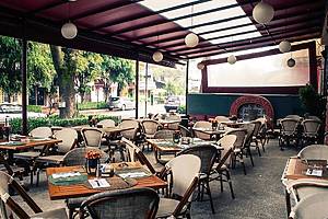 Cafebrería El Péndulo de Polanco es más bonita que algunas librerías de ...