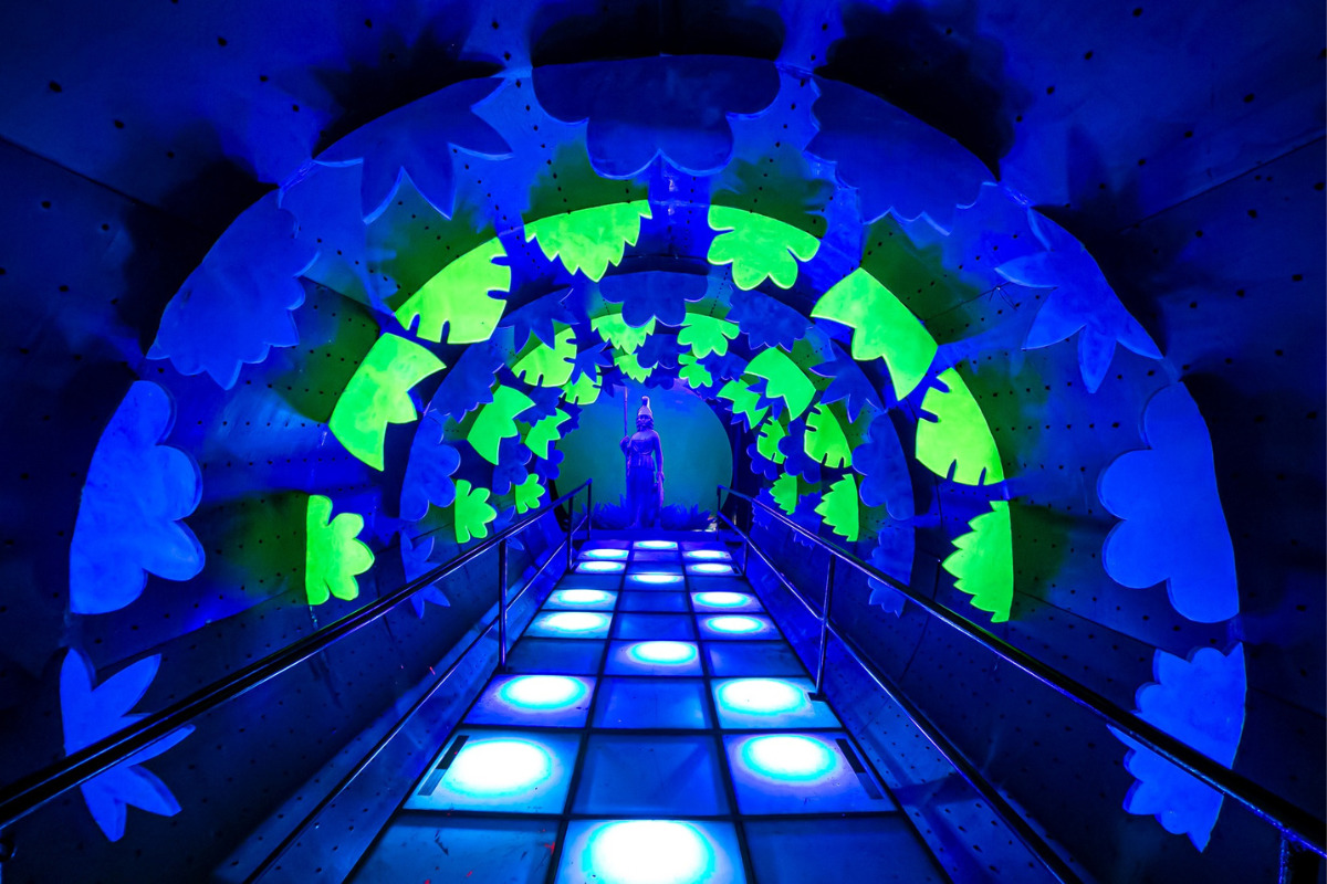 Canica Azul, el colorido recorrido de las Fiestas de Octubre