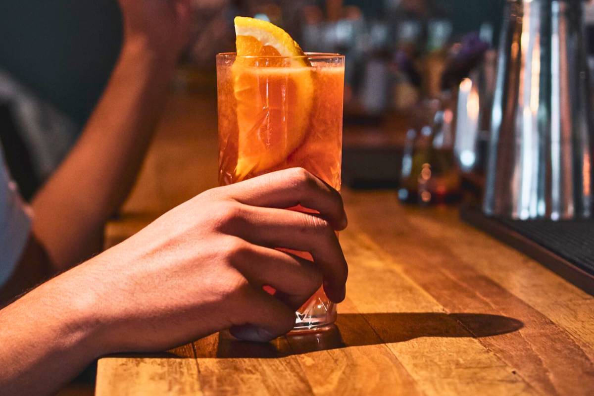 Los 7 mejores bares en Chapalita perfectos para beber algo