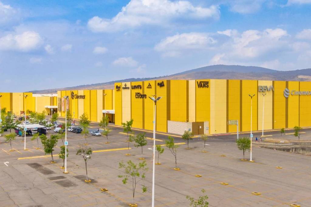 4 tiendas outlet de Guadalajara que debes conocer para comprar barato y con estilo