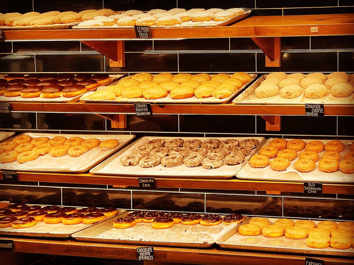 4 Drool-Worthy Donut Shops In Indy That Are A Hole In One