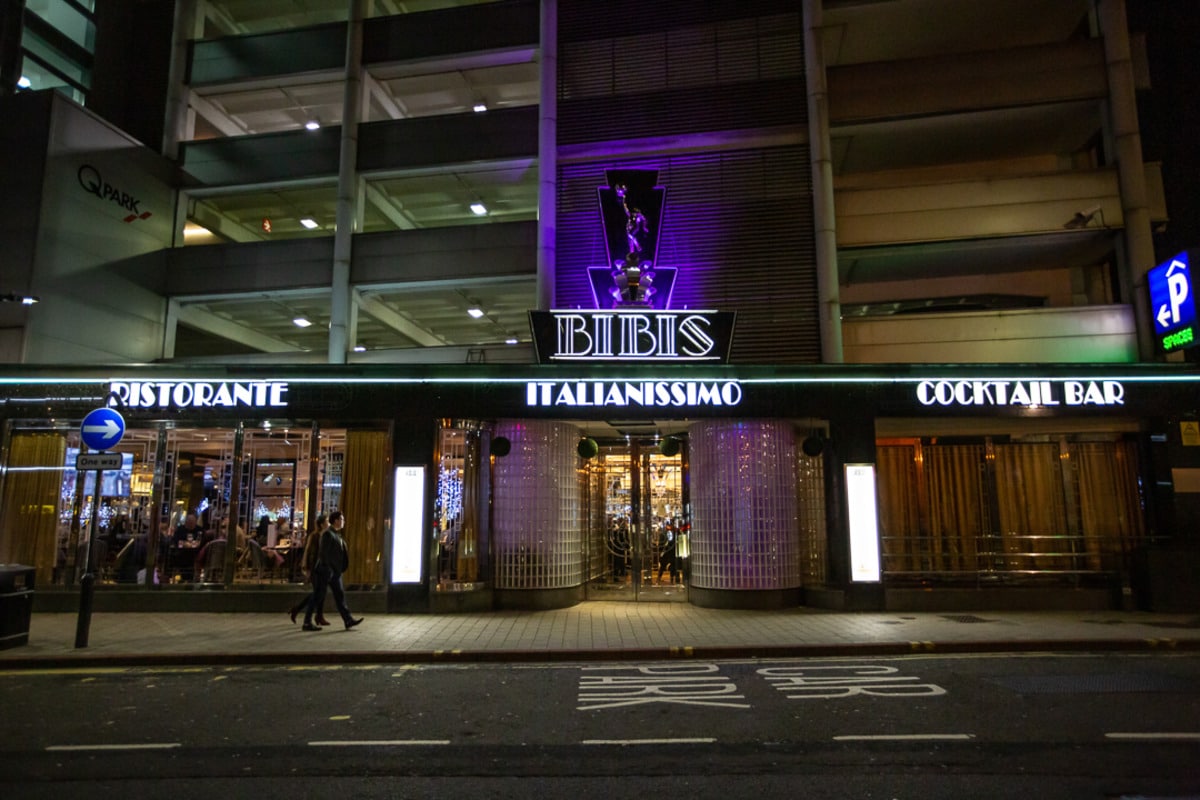 9 Incredible Italian Hotspots In Leeds For Pasta, Pizza, & Beyond