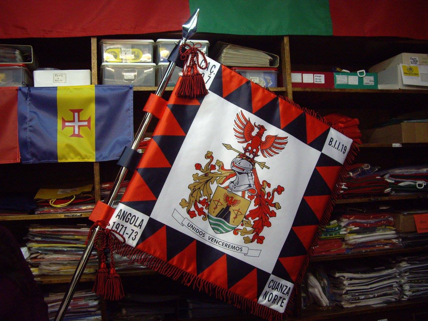 Lojas Históricas de Lisboa: Primeira Casa das Bandeiras, onde saiu a ...